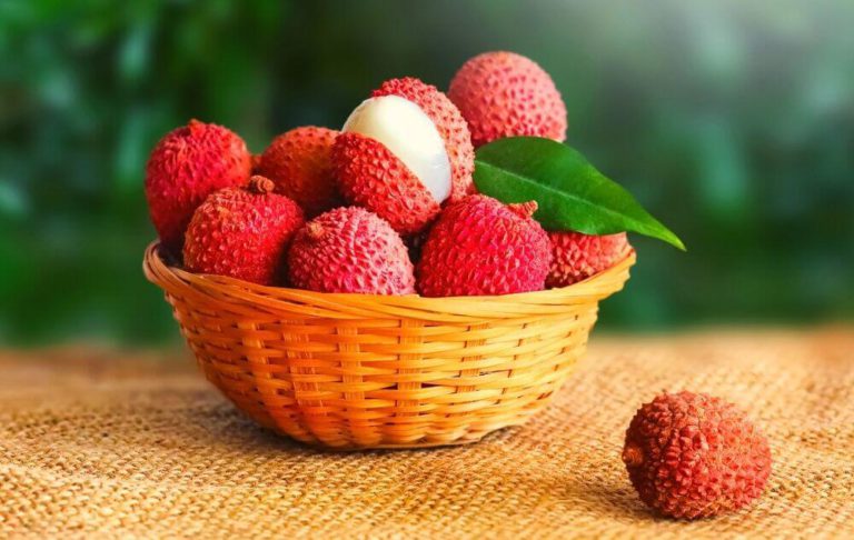 Rambutan vs Lychee: What’s the Difference?